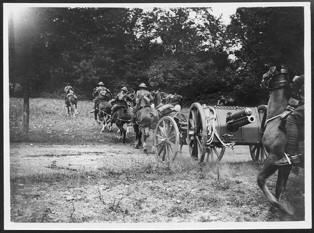 (37) D.2803 - R.H.A. going into action at the gallop - Cavalry - First ...