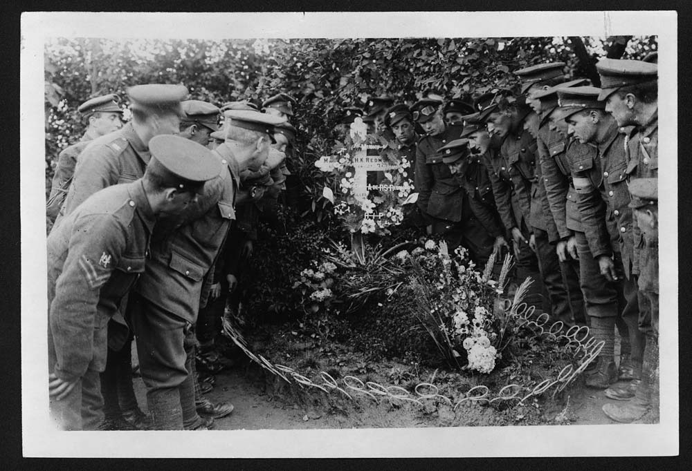(322) C.2559 - Irish troops from North and South were present at the ...